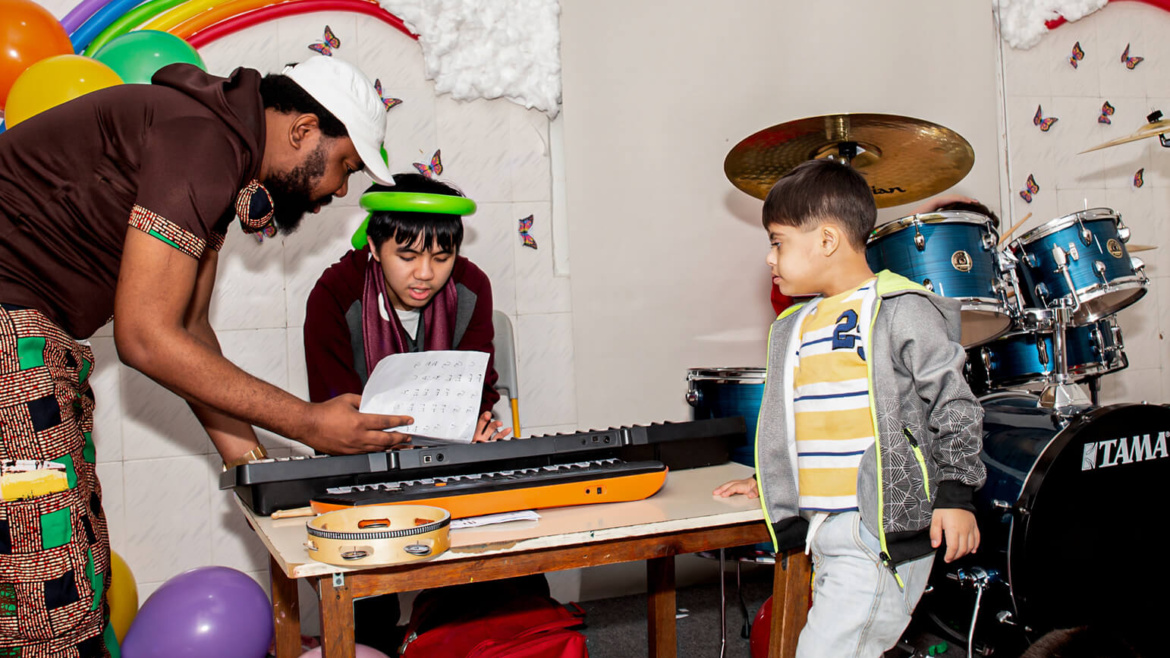 Mastering the "T" Sound: Speech Therapy Tips for Parents - Omega
